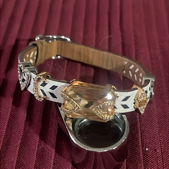 Unbranded | Jewelry | 5 Charm Leather Buckle Bracelet Removable Charms ...